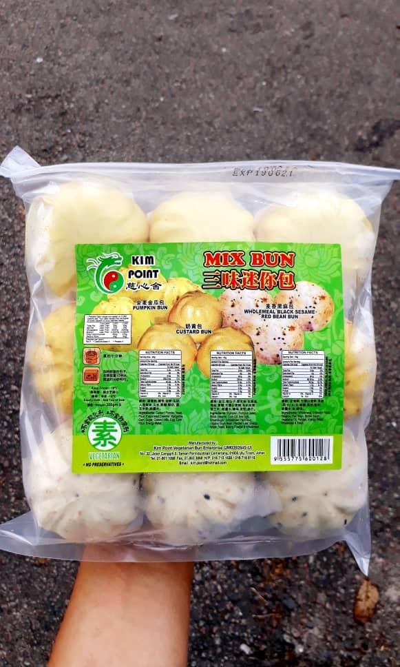 Vegetarian 3 Type In 1 Mini Pau, Food & Drinks, Chilled & Frozen Food ...
