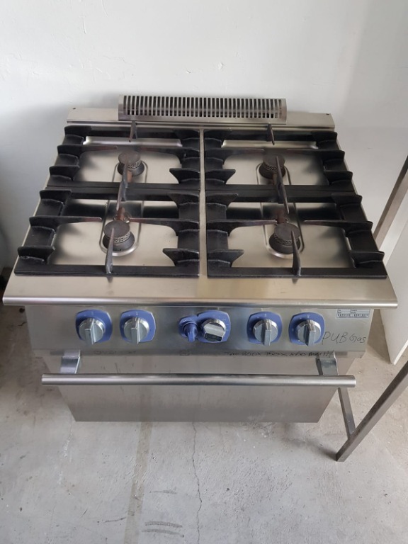 Electrolux 4 Ring Stove with Oven, Furniture & Home Living, Kitchenware ...