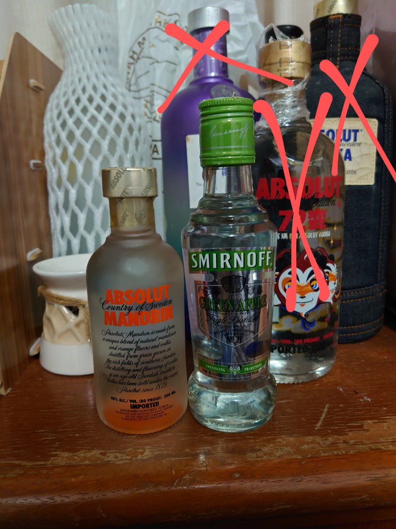 Absolut Smirnoff Vodka Gin, Food & Drinks, Alcoholic Beverages on Carousell