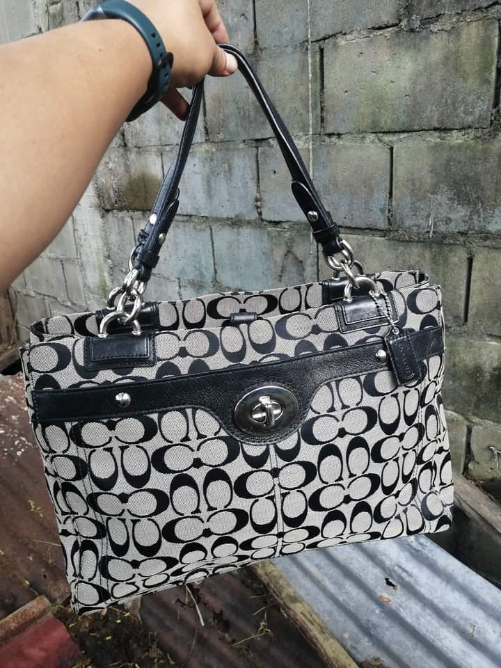 Coach, Luxury, Bags & Wallets on Carousell