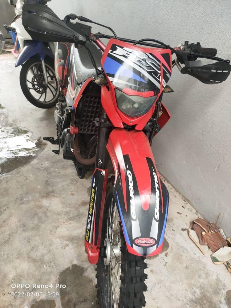 Demak cross, Motorbikes on Carousell
