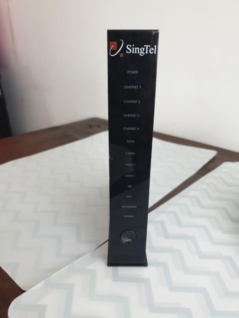 DUAL Band Wireless Modem router Aztech, Computers & Tech, Parts ...