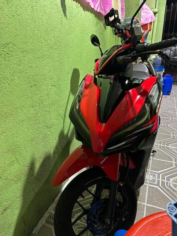 Honda Click 125 V2 red, Motorbikes, Motorbikes for Sale on Carousell