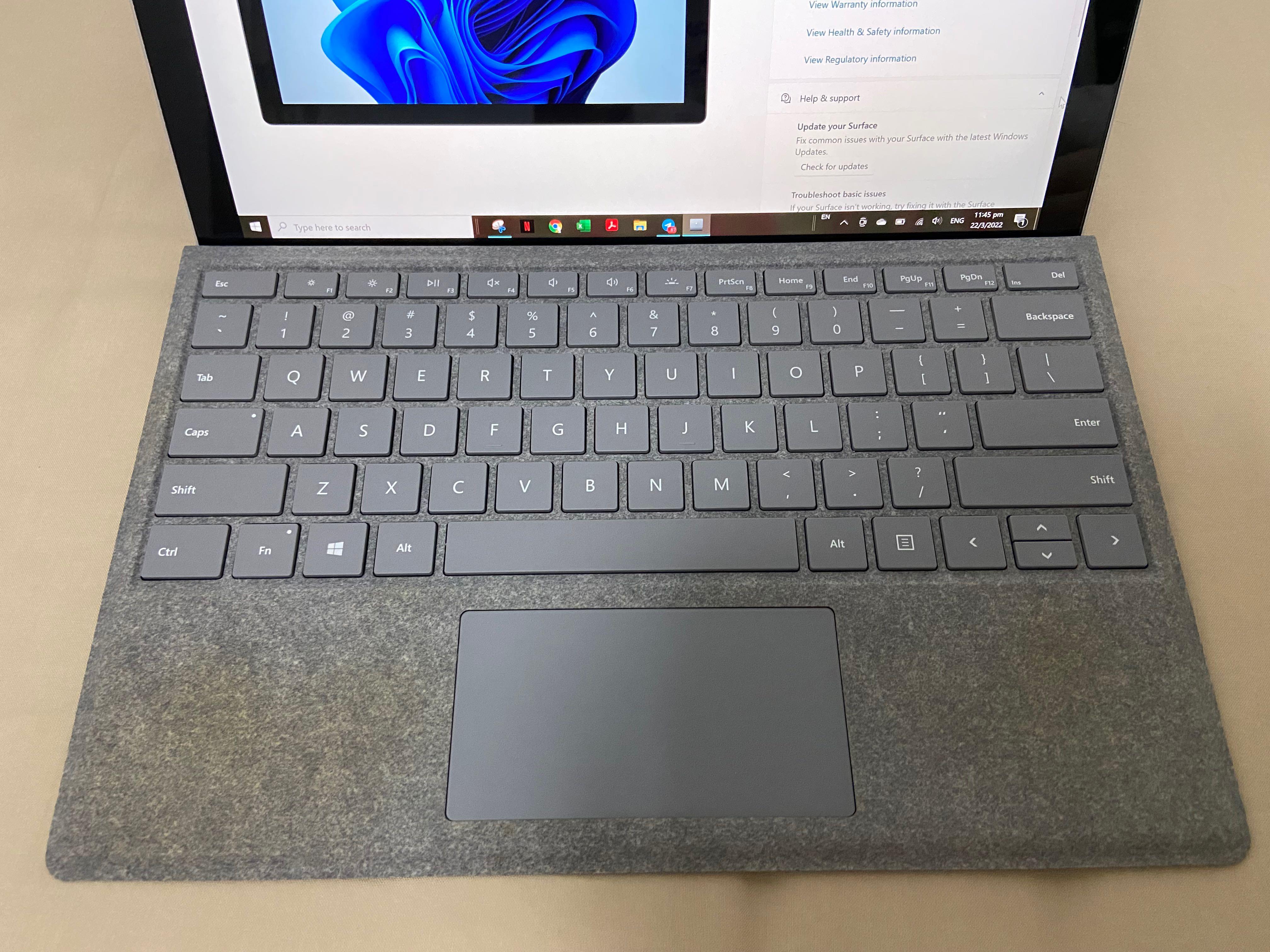 Microsoft Surface Pro (5th Gen), Computers & Tech, Laptops & Notebooks ...