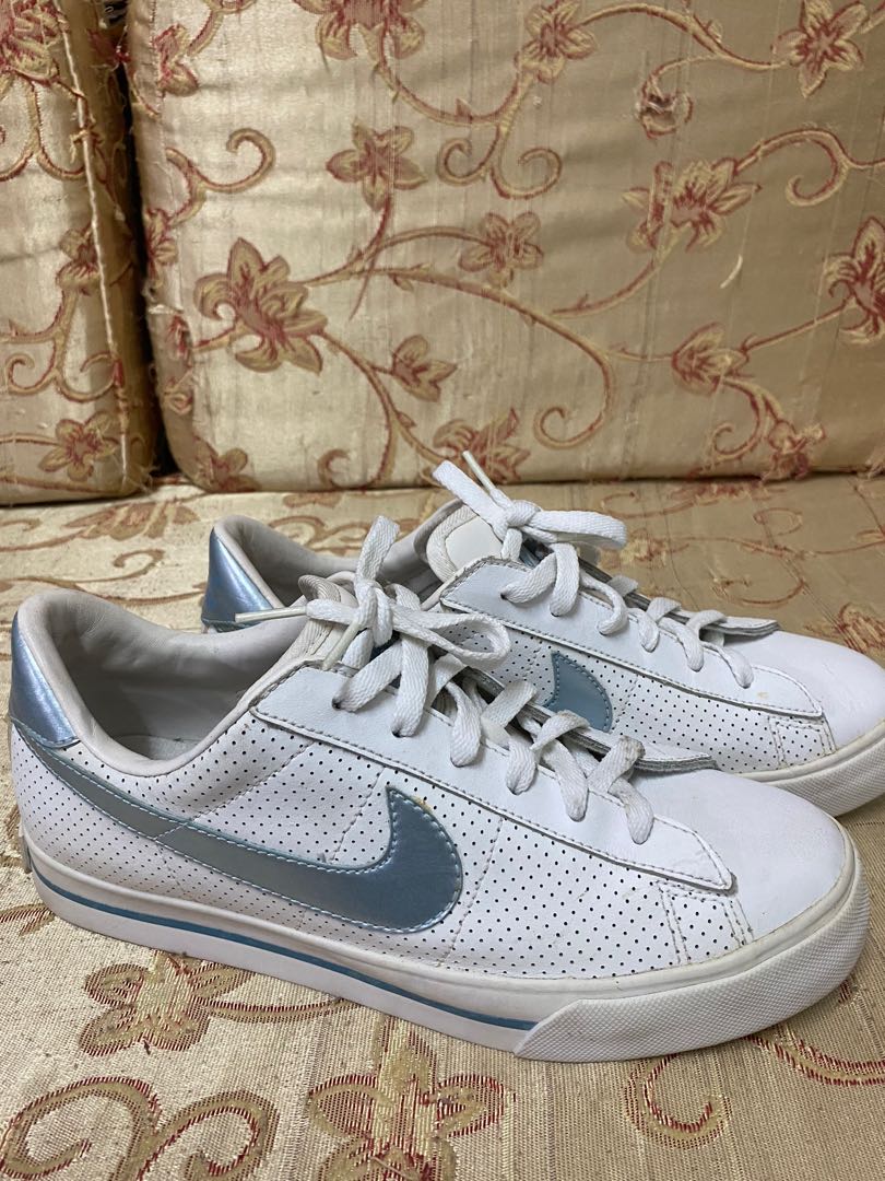 NIKE SWEET CLASSIC, Women's Fashion, Footwear, Sneakers on Carousell