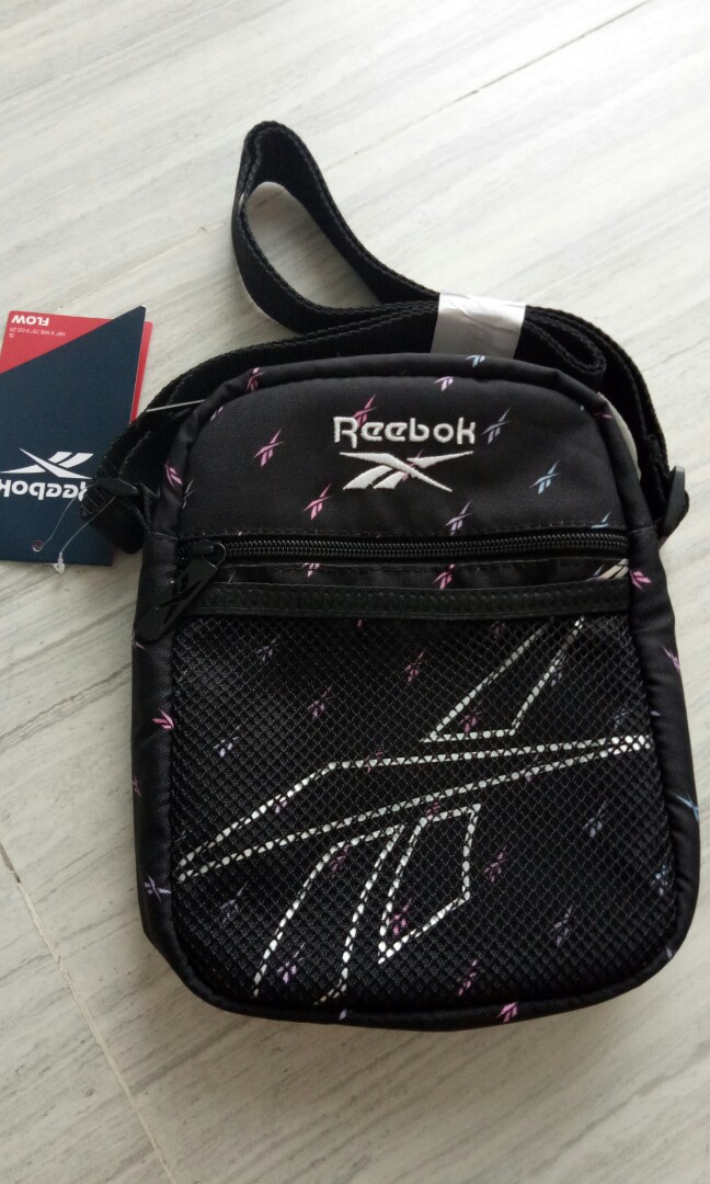 Reebok crossbody bag, Women's Fashion, Bags & Wallets, Cross-body Bags ...