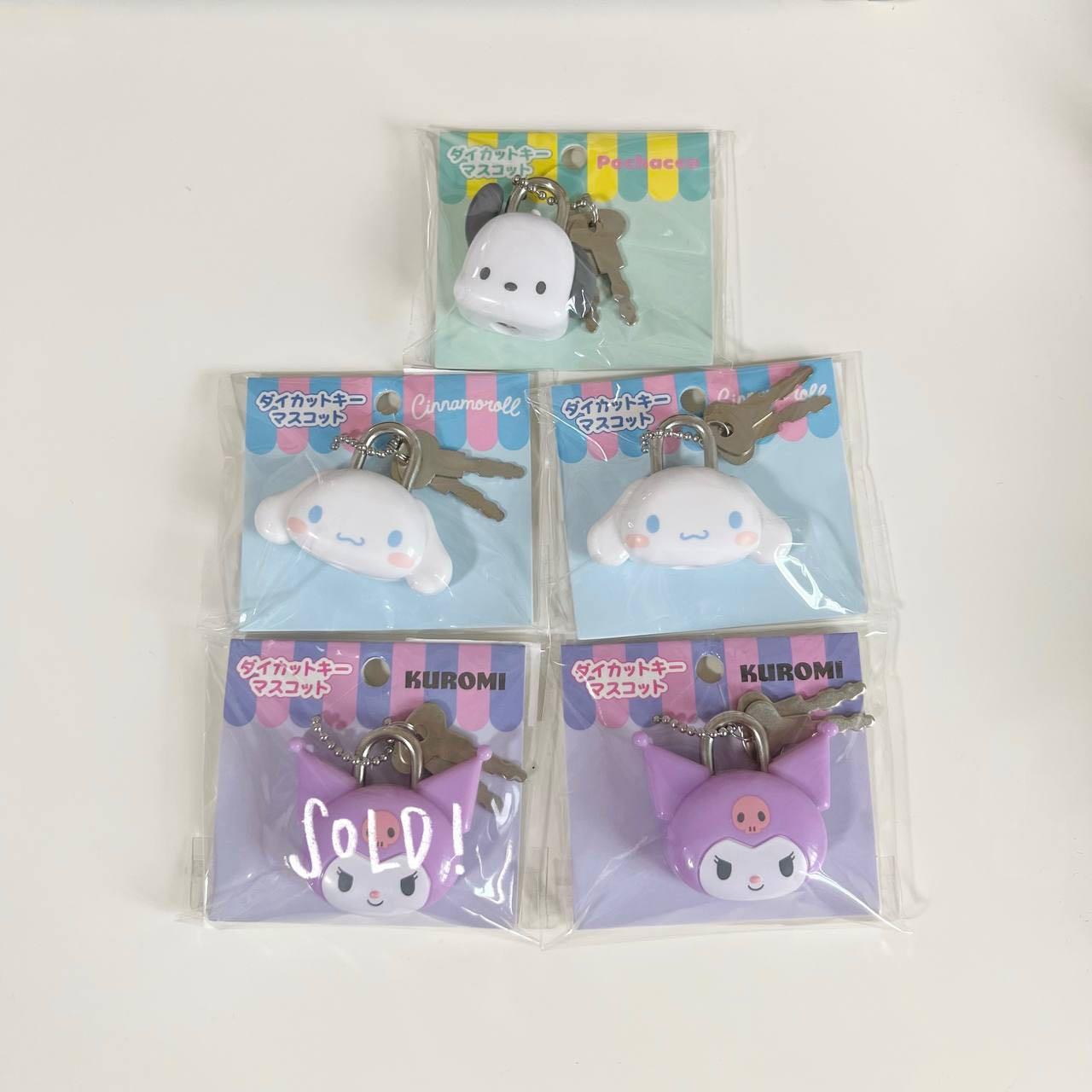 sanrio characters padlock keychain kuromi cinnamoroll pochacco hello ...