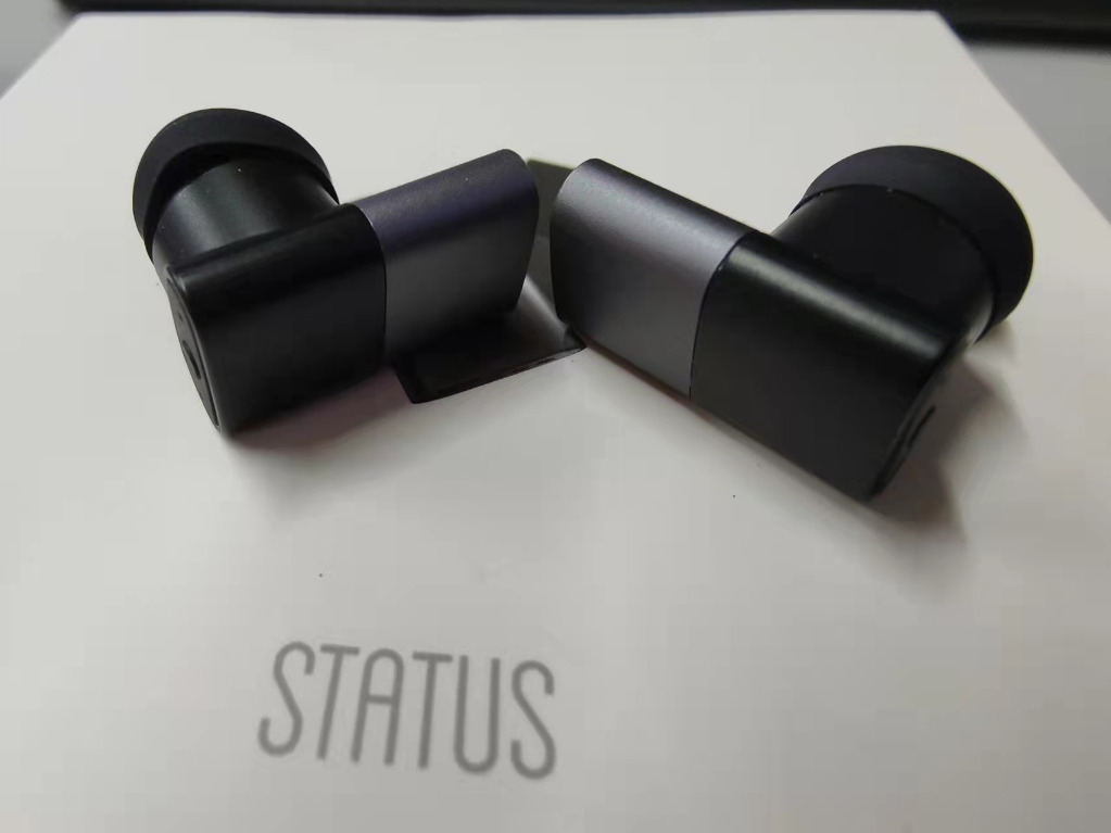 STATUS BETWEEN PRO, Audio, Earphones on Carousell