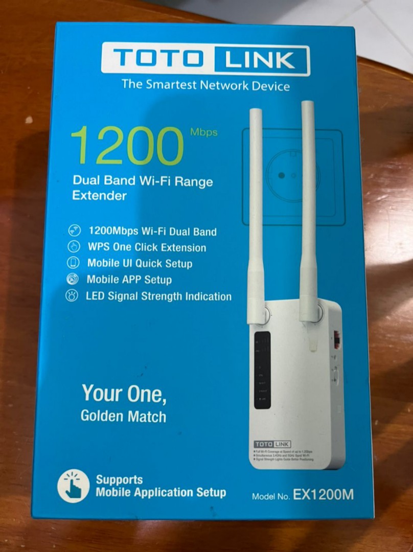Totolink WiFi Extender AC1200 Dual Band, Computers & Tech, Parts & Accessories on Carousell