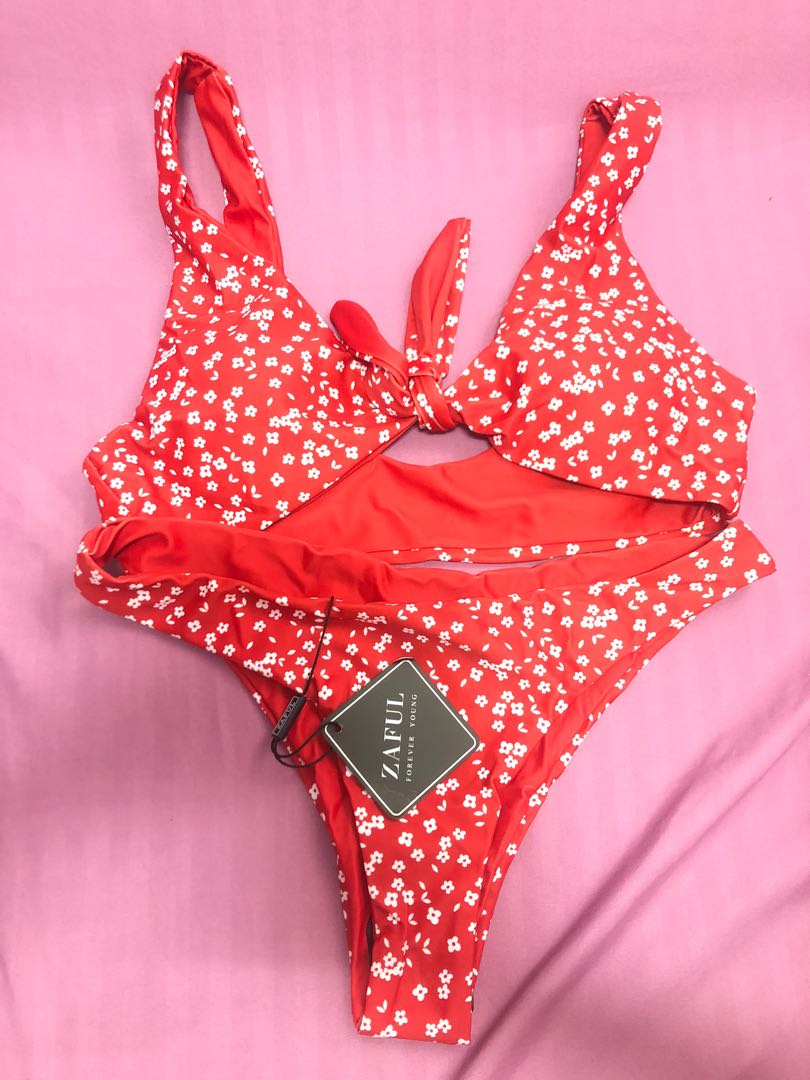 ZAPUL Swimsuit, Women's Fashion, Swimwear, Bikinis & Swimsuits on Carousell