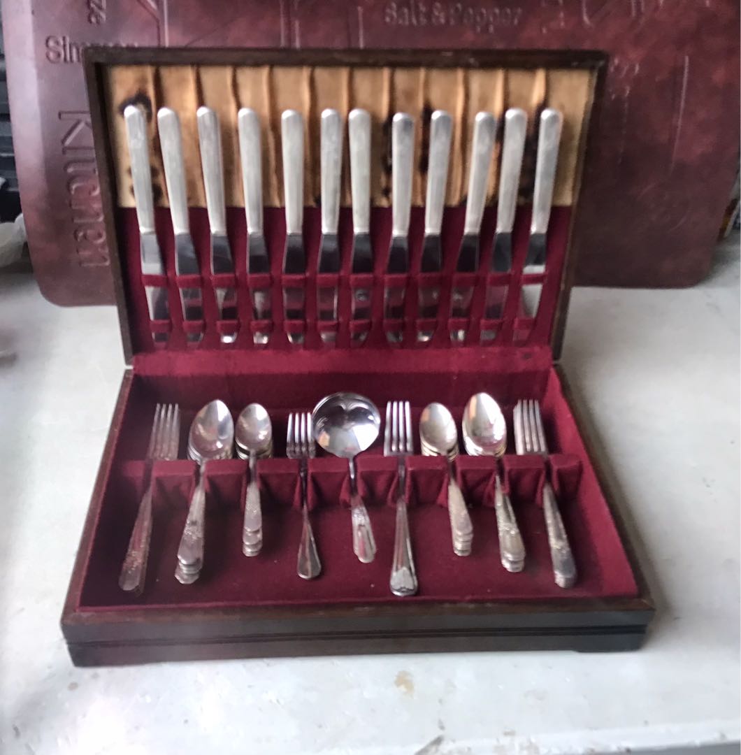 Antique 50 pcs Vernon Silverplate Flatware Cutlery Set in Wood Case as ...