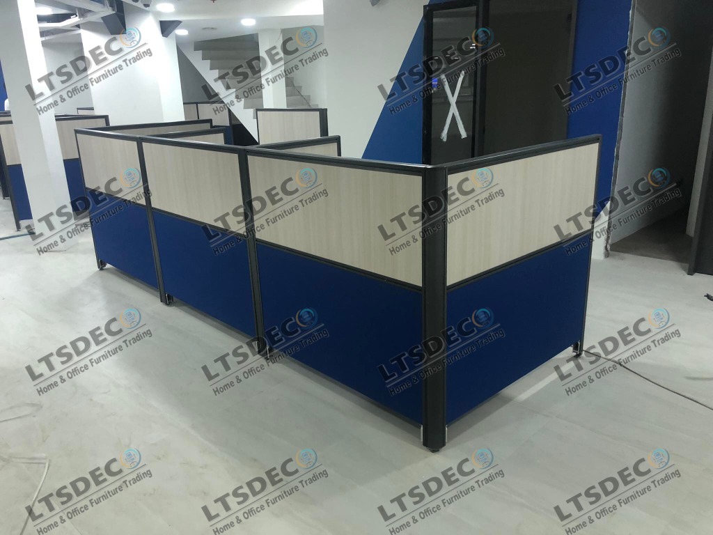 CALL CENTER TABLE WITH SHARING PANEL OFFICE PARTITIONS, Furniture ...