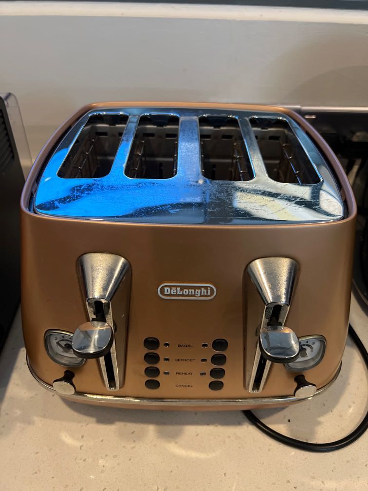 Delonghi toaster, TV & Home Appliances, Kitchen Appliances, Ovens ...