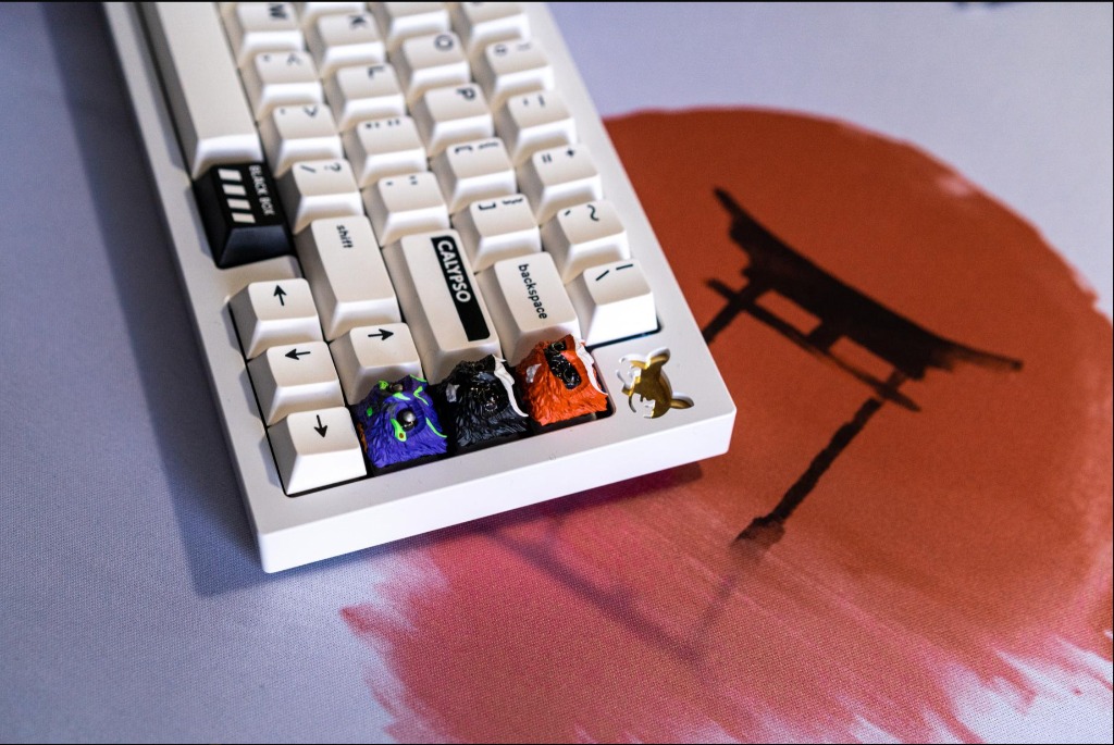 E-White Charon by Charue Design Custom Mechanical Keyboard, Computers ...
