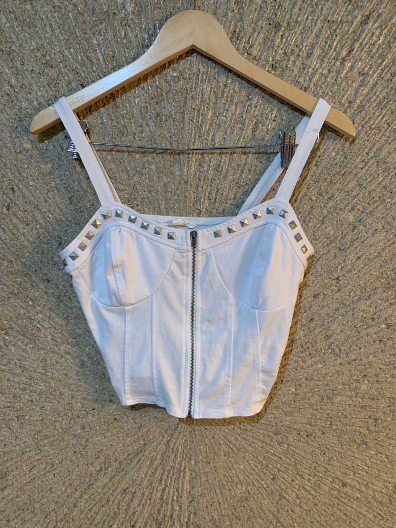 Jay Jays Crop Too, Women's Fashion, Tops, Others Tops on Carousell