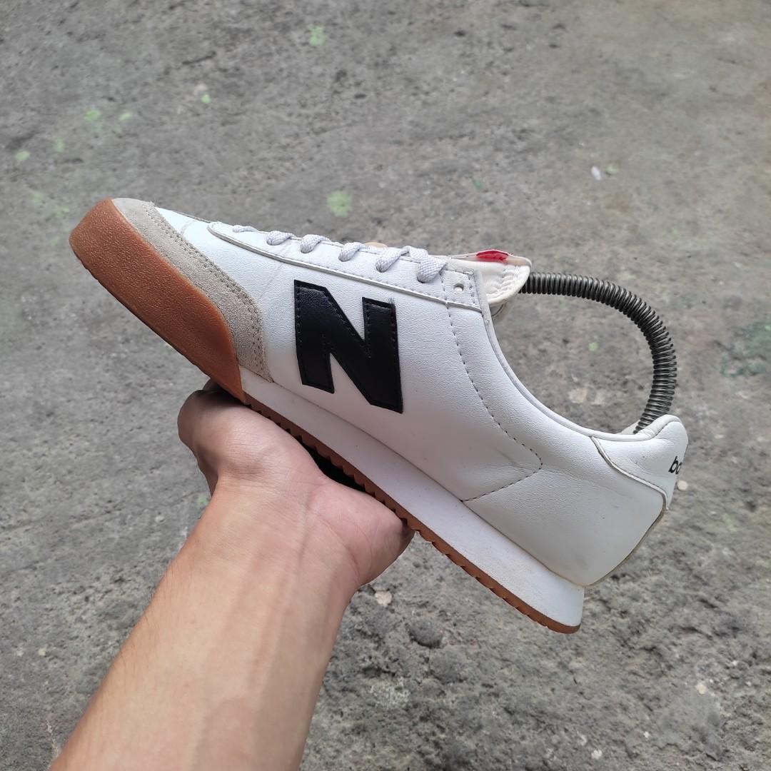 New Balance 360 D White, Women's Fashion, Footwear, Sneakers on Carousell