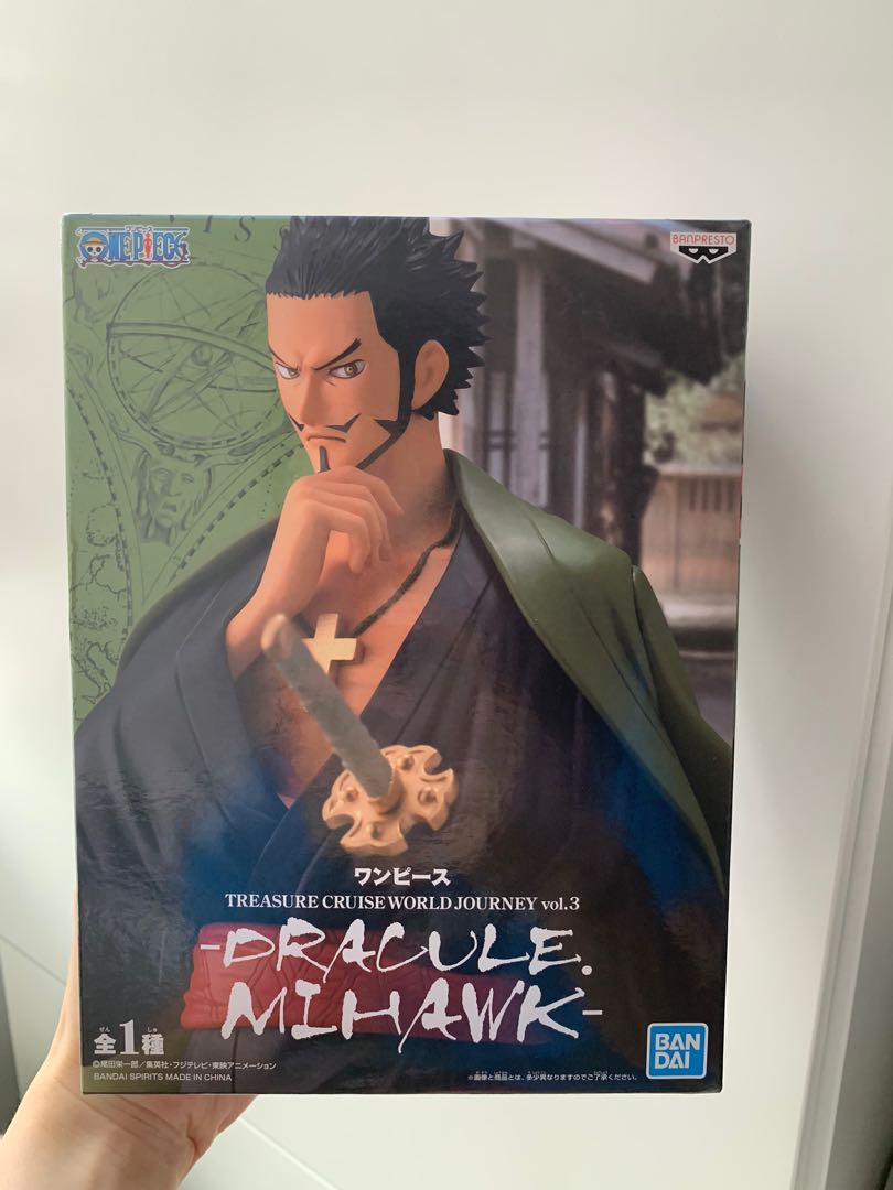 [SALE] One Piece Dracule Mihawk Figurine - Treasure Cruise World ...