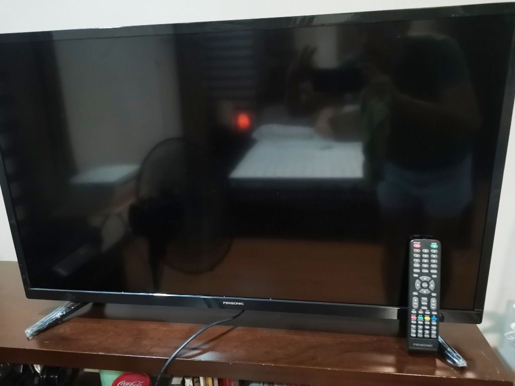 Pensonic 42" LED 4257 Smart TV with Platinum M10 PTSB-80 Soundbar, TV ...
