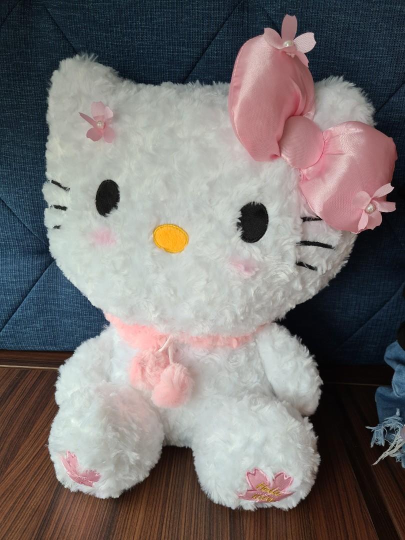 Plush toys Hello Kitty Dora Unicorn Minions Tweety bird Trolls Bear ...