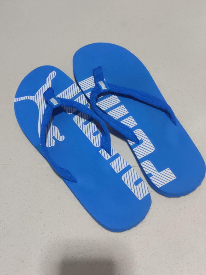 Puma Slippers, Men's Fashion, Footwear, Flipflops and Slides on Carousell