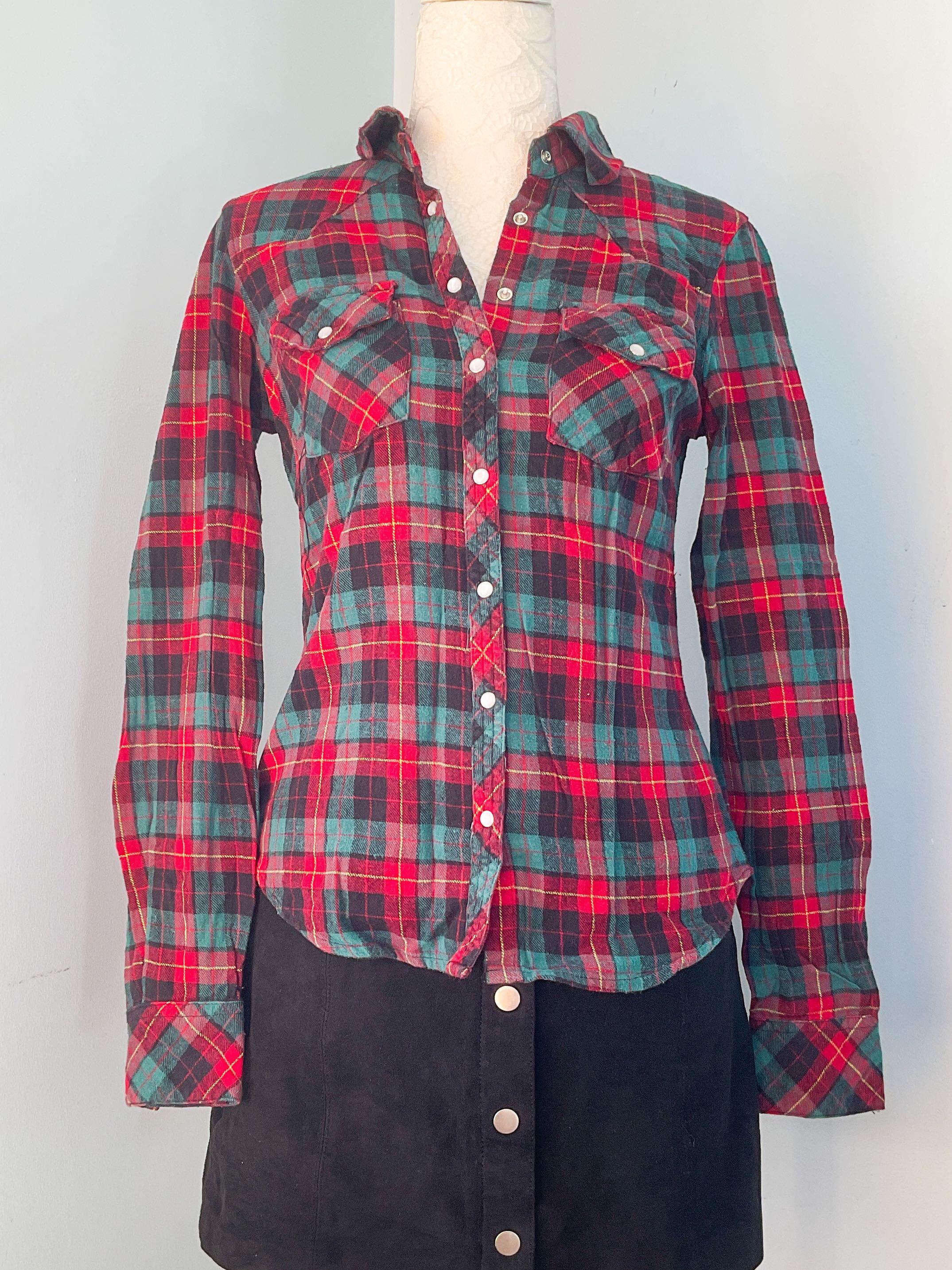 Red and Green Checkered Top, Women's Fashion, Tops, Longsleeves on ...