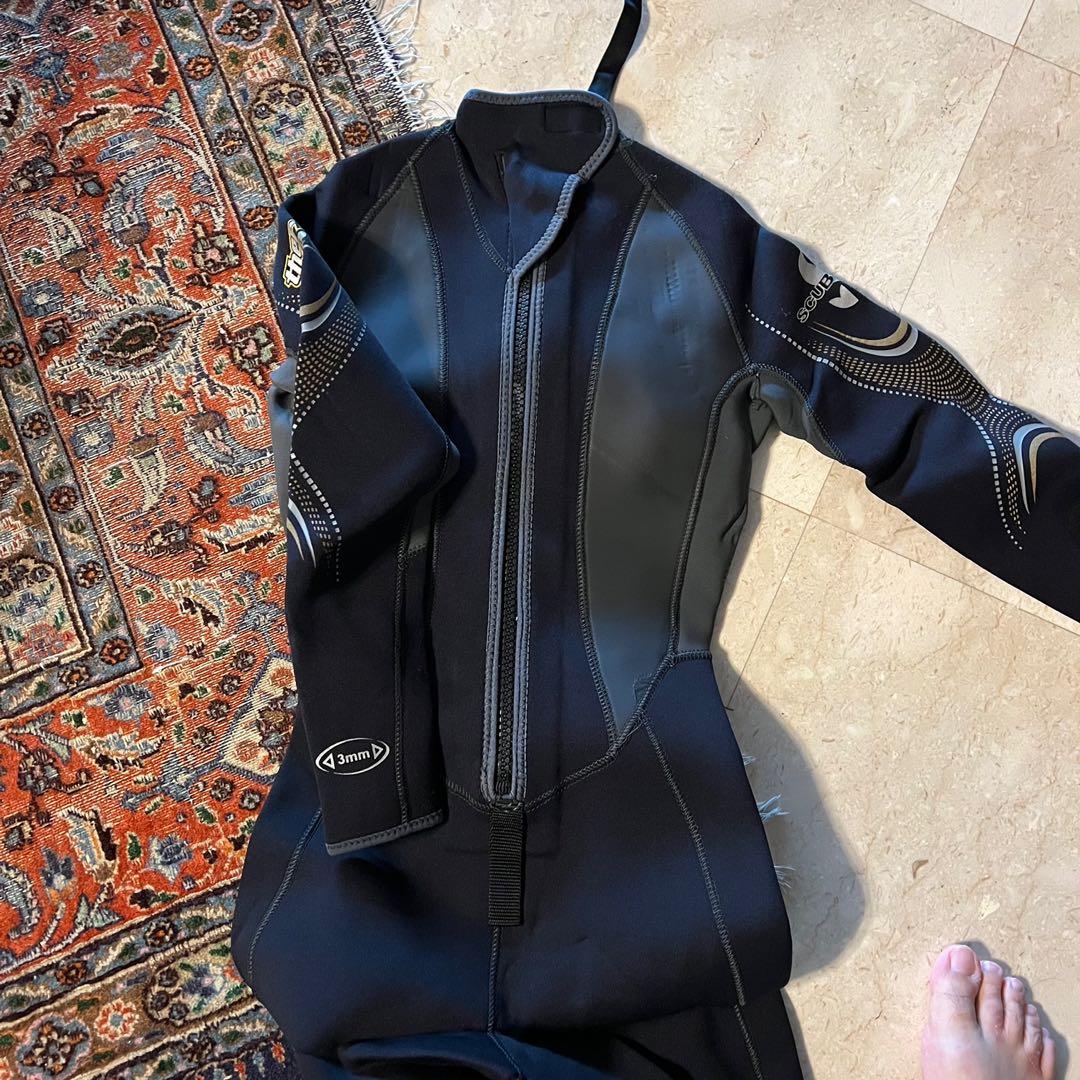 Scubapro wetsuit everflex, Sports Equipment, Other Sports Equipment and ...