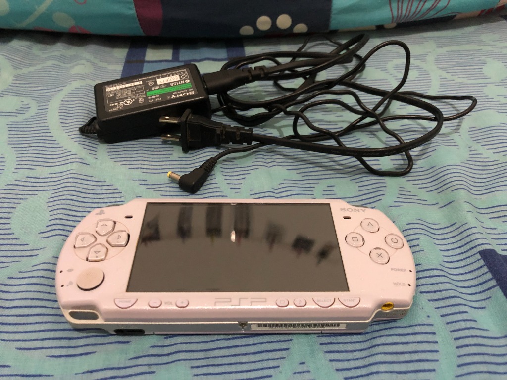 Sony PlayStation Portable PSP 2000 - Lilac Lavender, Video Game, Konsol ...
