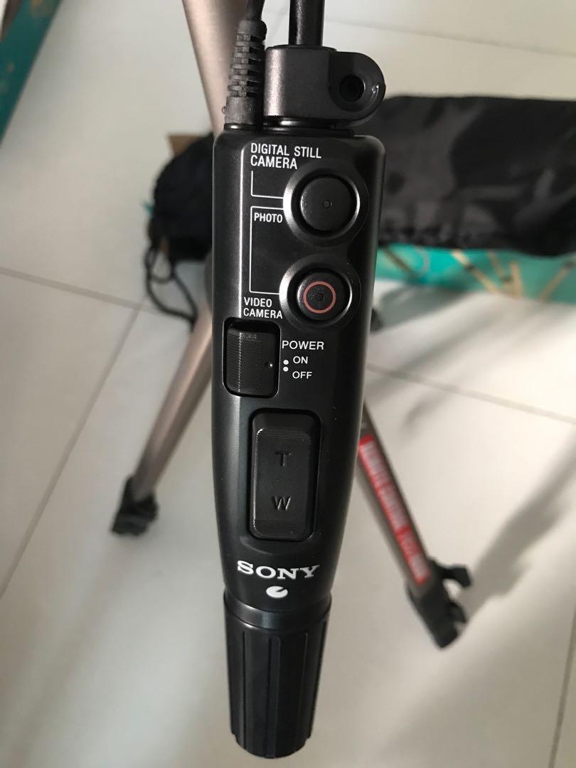 Sony Remote Control Tripod VCT-D480RM, Photography, Photography ...