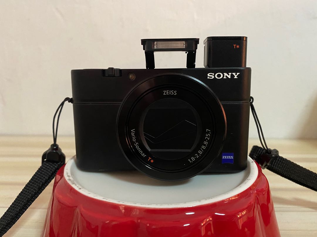 Sony RX100 mk3, Photography, Cameras on Carousell