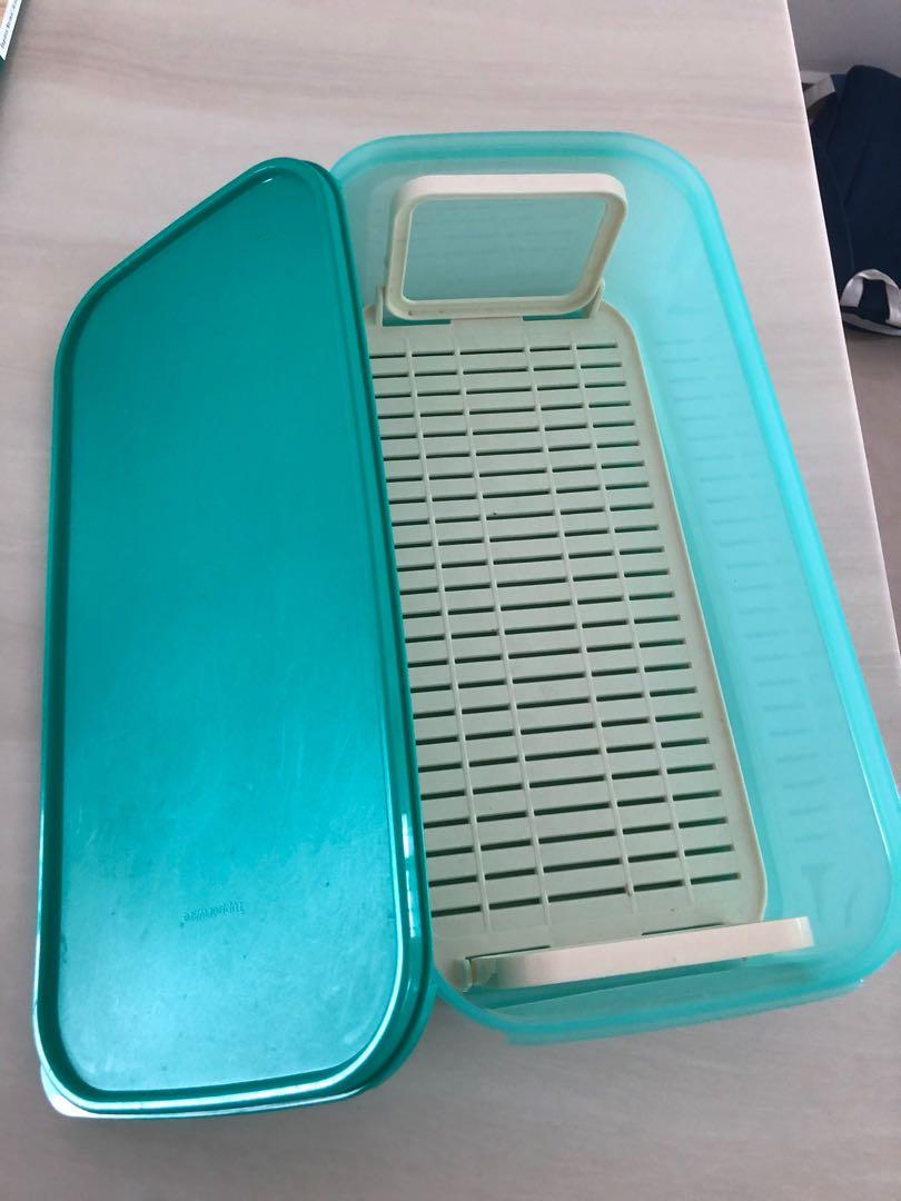 Tupperware Cool Crisper (large), Furniture & Home Living, Kitchenware ...