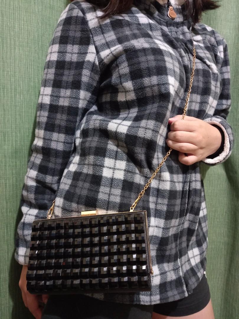 Valley Girl Pull Out String Bag, Women's Fashion, Bags & Wallets ...