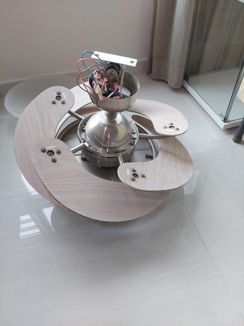 Vento Sole Retractable Blade Ceiling Fan With Light | Shelly Lighting