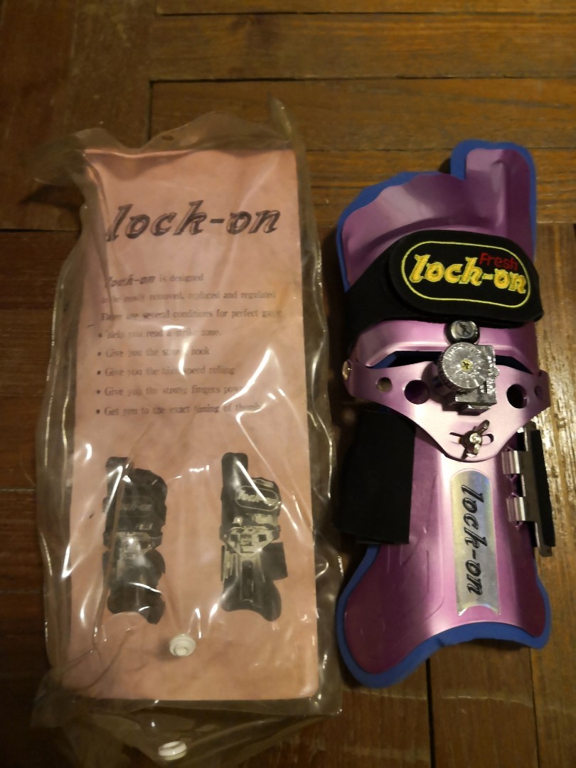 Bowling hand guard, Sports Equipment, Other Sports Equipment and ...