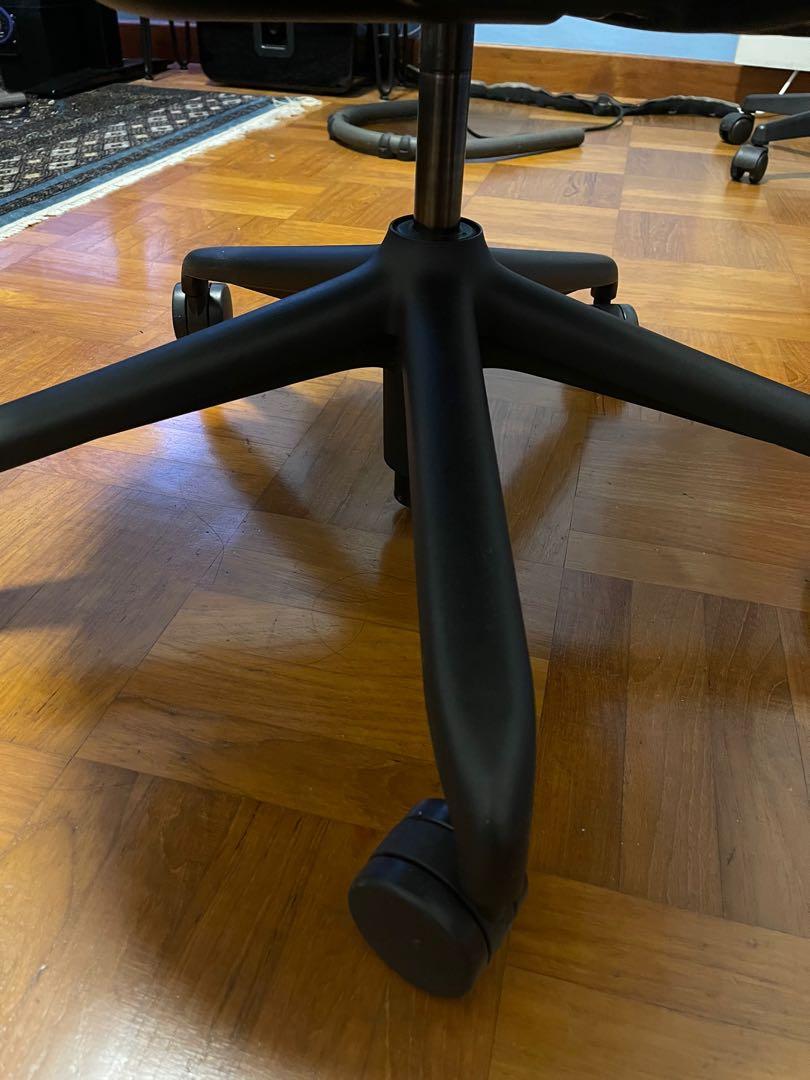 Herman Miller Sayl Chair with FREE seat cover, Furniture & Home Living ...