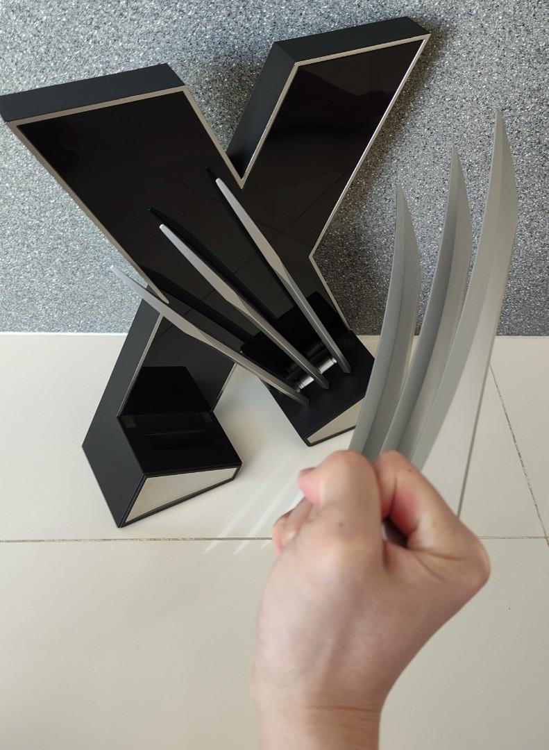 Lifesize 1:1 scale Wolverine Logan claw display / cosplay / props ...