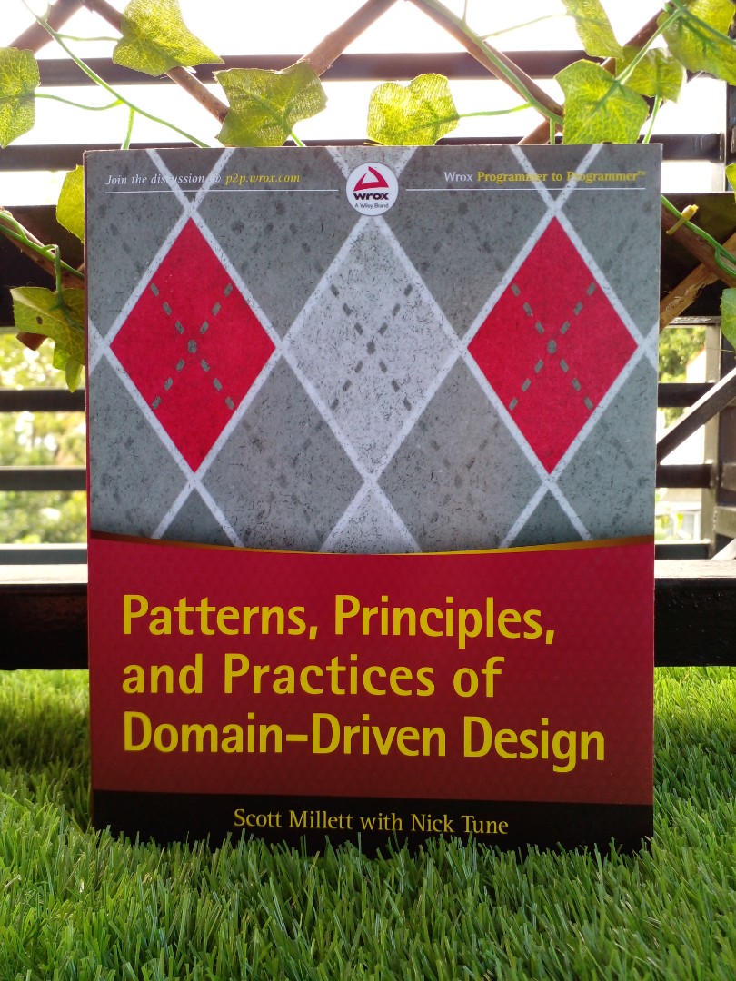 Patterns Principles And Practices Of Domain Driven Design Hobbies And Toys Books And Magazines