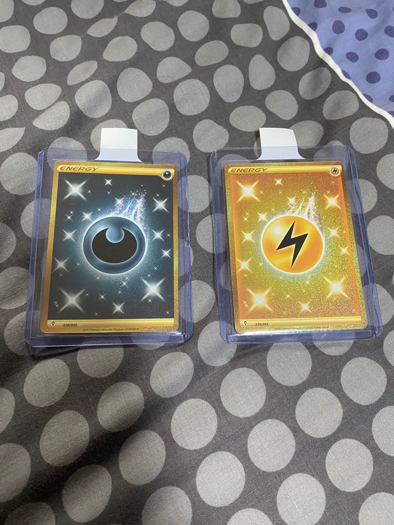 Pokemon Card lightning energy darkness energy, Hobbies & Toys ...