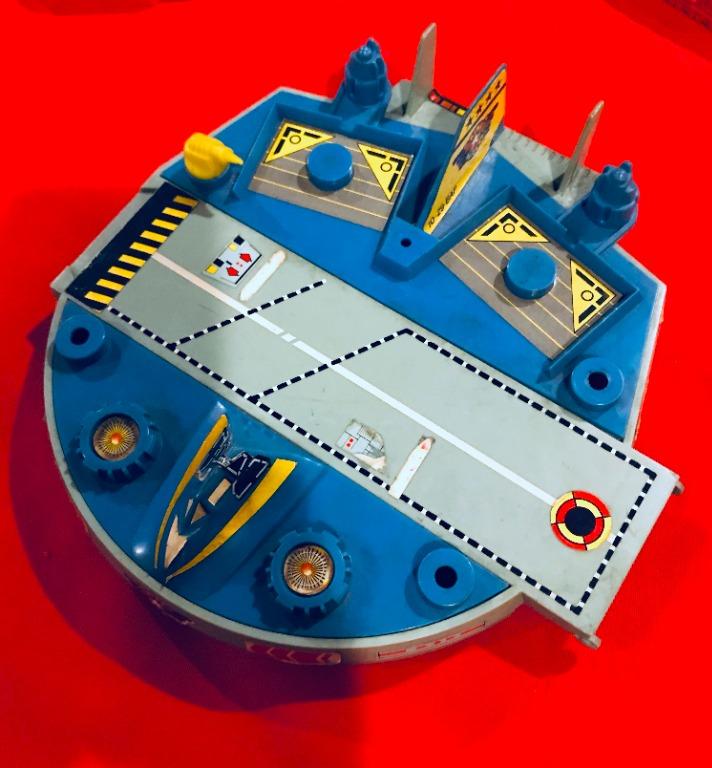 Ring Raiders Vintage Playset 1990s Skybase Courage, Hobbies & Toys ...