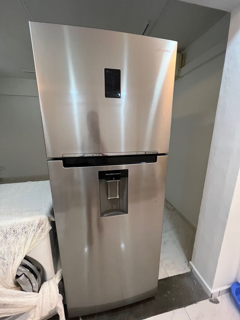 Samsung fridge (330L), TV & Home Appliances, Kitchen Appliances ...