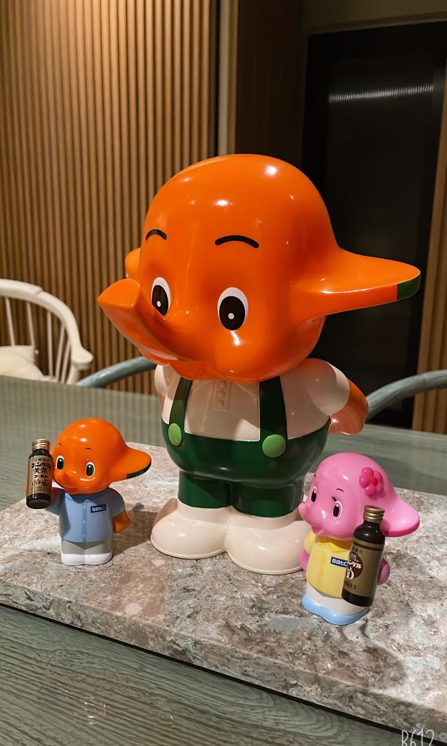 Sato elephant figurines, Hobbies & Toys, Toys & Games on Carousell