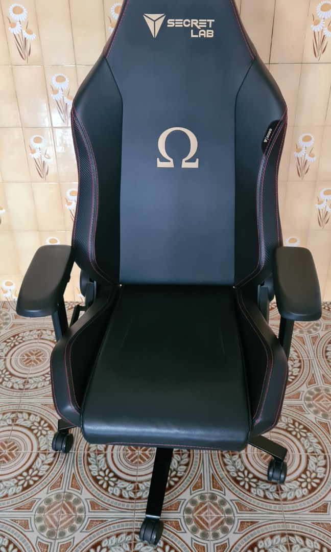 SECRET LAB OMEGA 2020, Furniture & Home Living, Furniture, Chairs on ...
