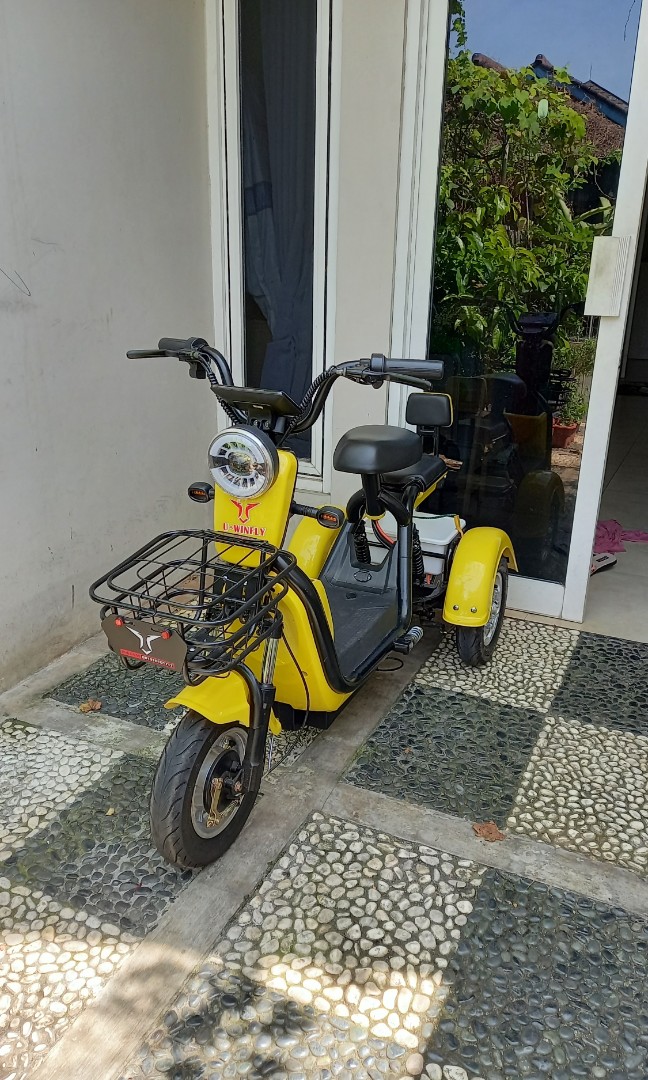 SEPEDA LISTRIK RODA 3 UWINFLY ROMEO, Motor di Carousell