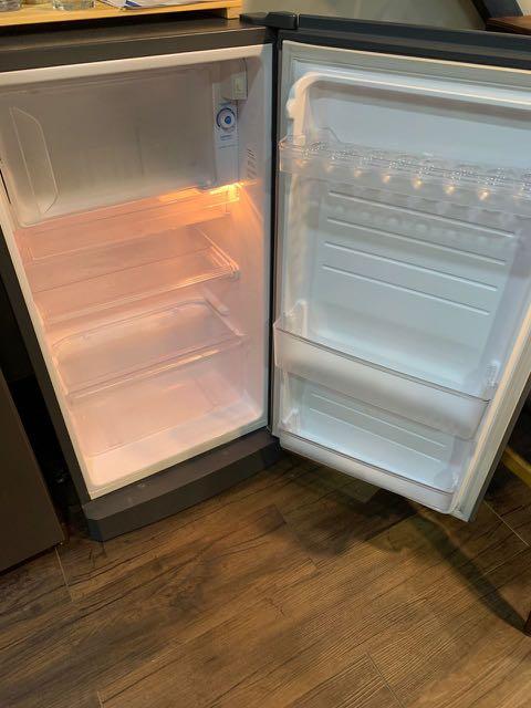 Sharp 1 door fridge, TV & Home Appliances, Kitchen Appliances ...