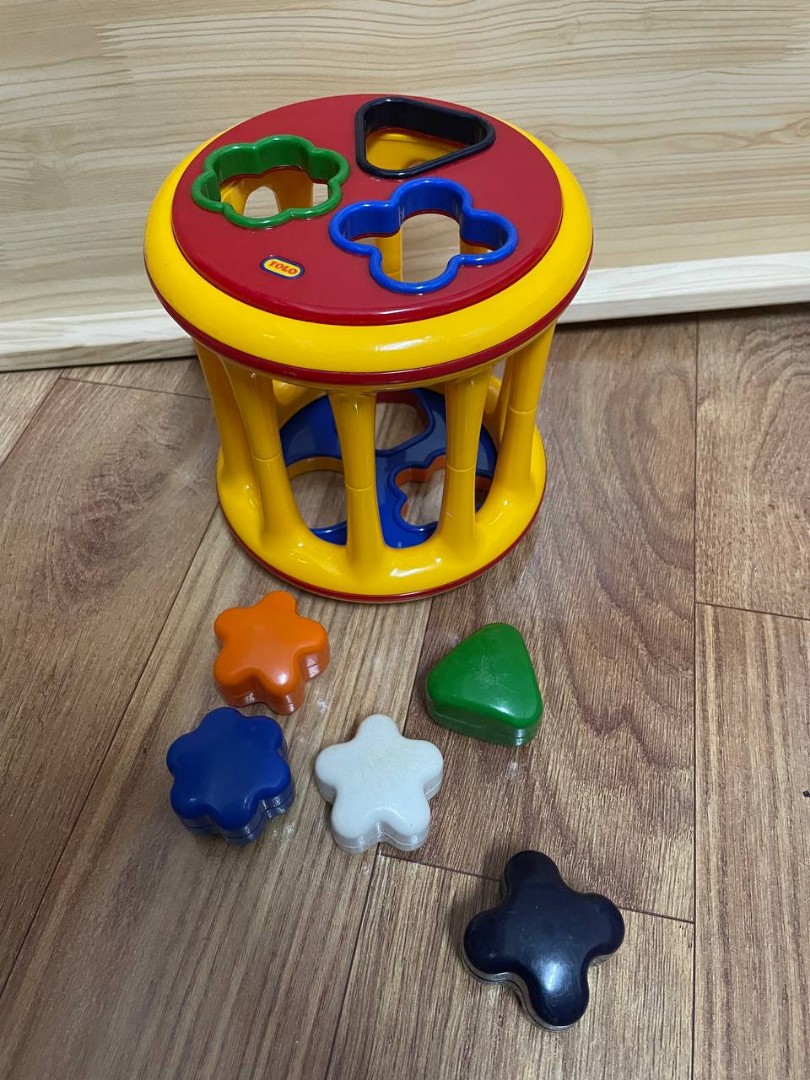 Tolo rolling shape sorter on Carousell