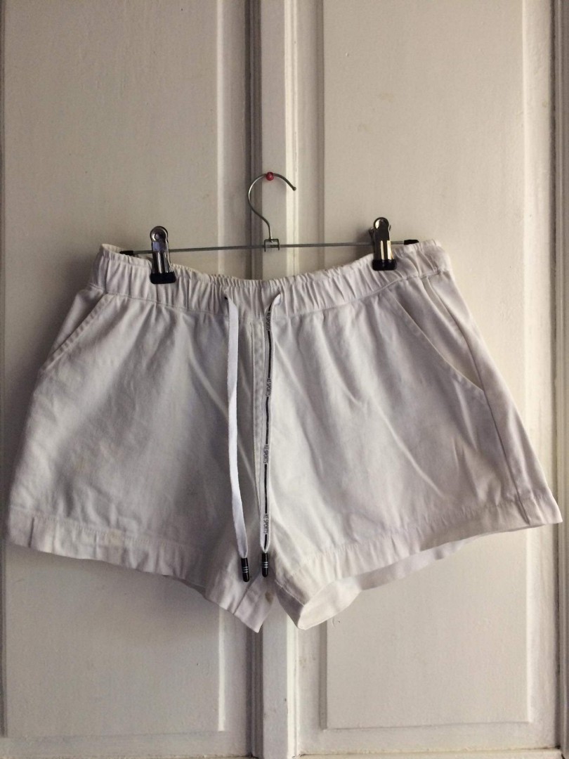 White soft garterize denim short, Women's Fashion, Bottoms, Shorts on ...