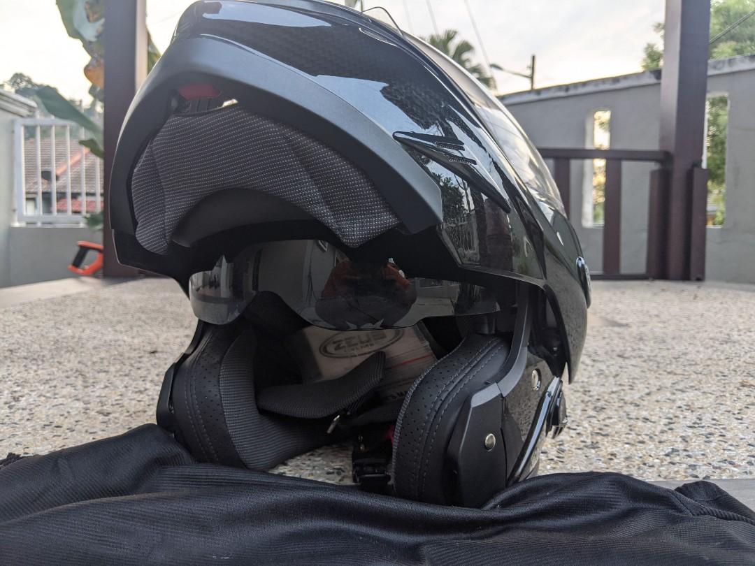 ZEUS FULL CARBON FLIP UP, Motorbikes on Carousell