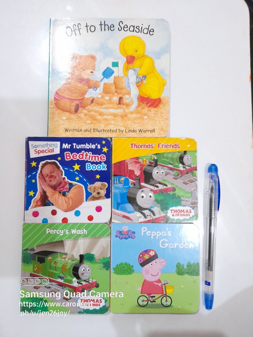 Assorted Mini Books Set of 5 w/Free 5-pc animal puzzle, Hobbies & Toys ...