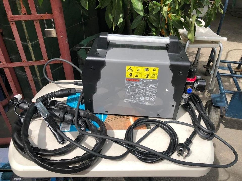 Ferrex 40A Plasma Cutter, Commercial & Industrial, Construction Tools ...