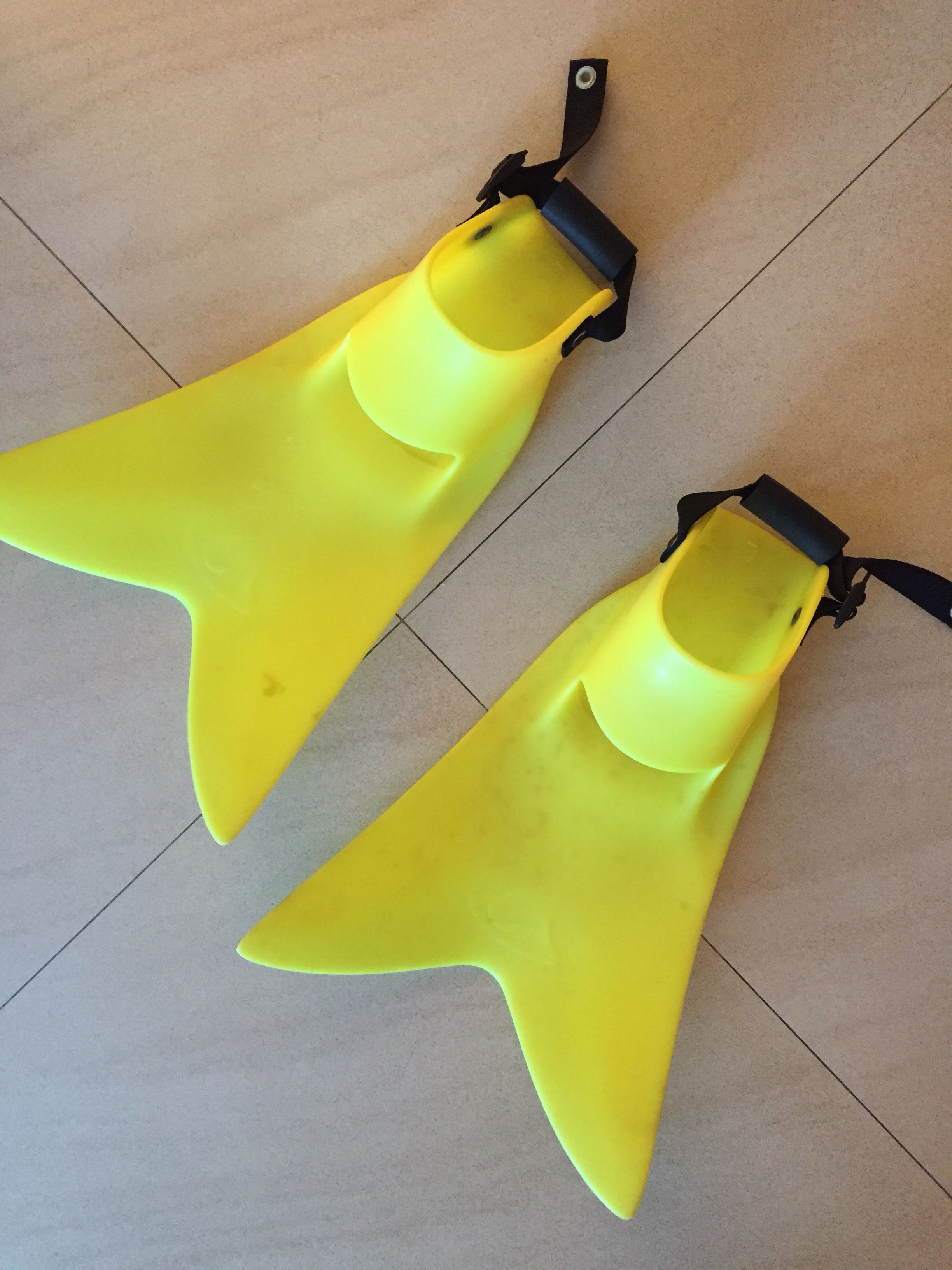 Force Fin Diving Fins, Sports Equipment, Sports & Games, Water Sports ...