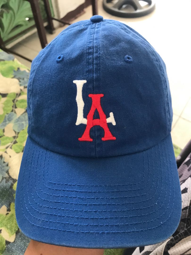 LA cap, Men's Fashion, Watches & Accessories, Caps & Hats on Carousell